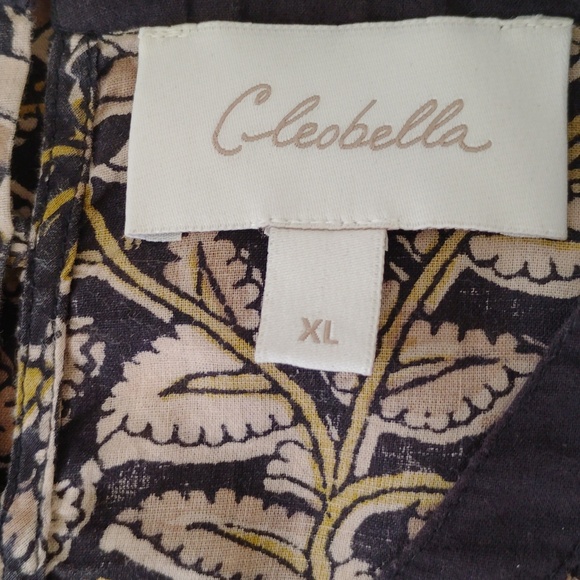 Cleobella | Tops | Anthropologie Cleobella Womens Rafia Dark Floral ...